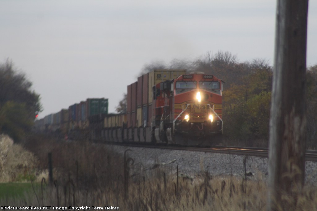 BNSF 4469